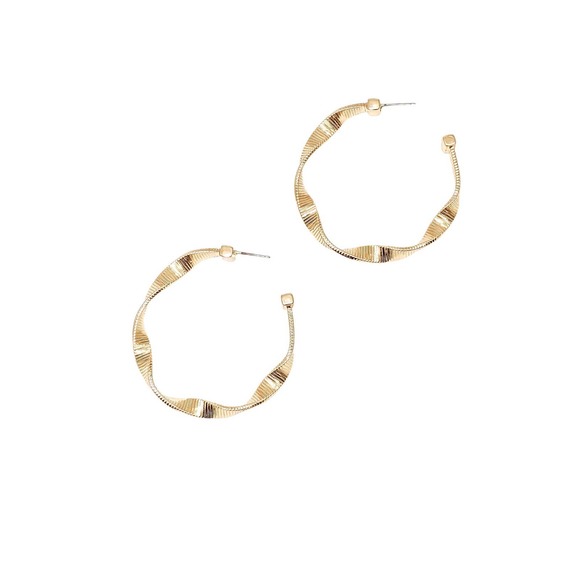 My Girl in LA | Jewelry | Wavy Modern Hoop Gold | Poshmark